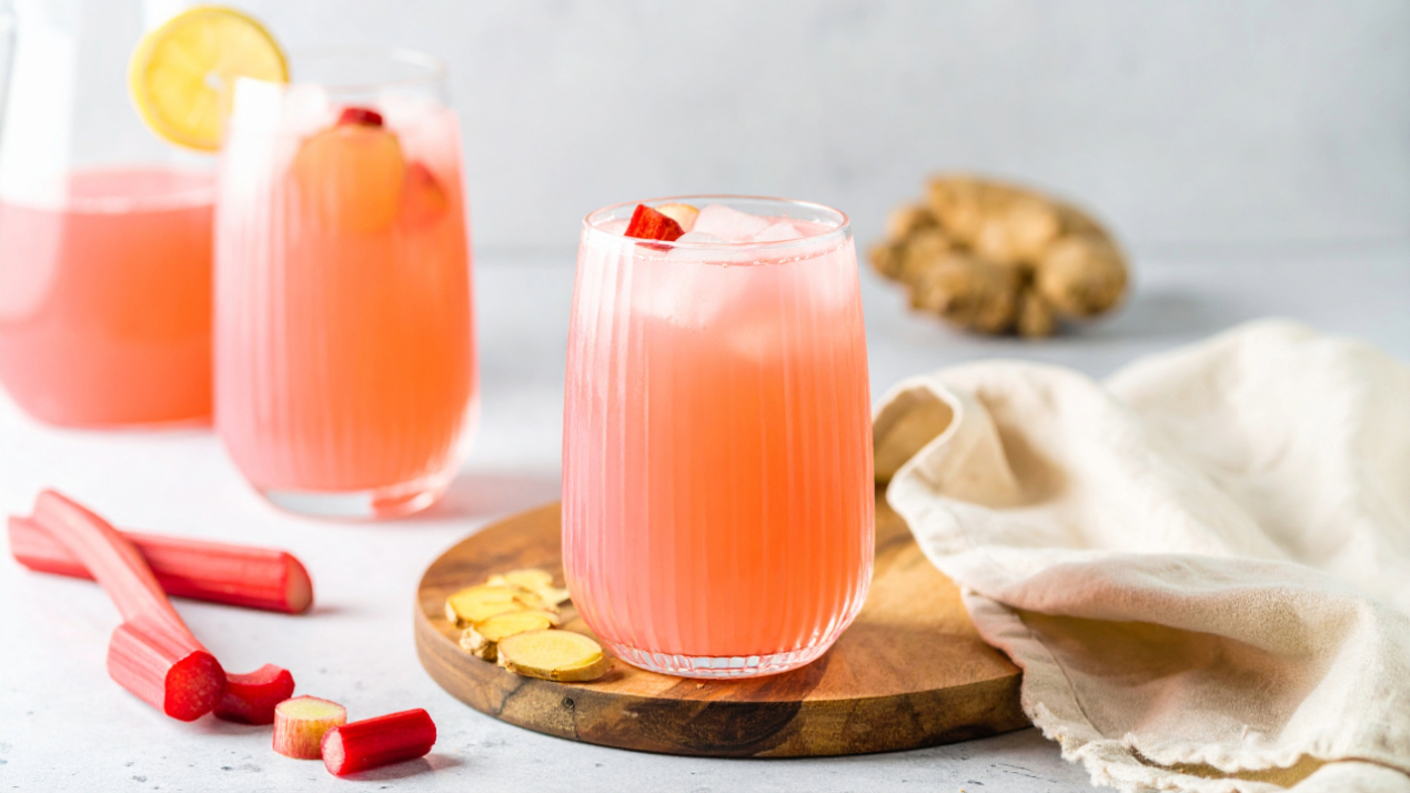 Rhubarb-Ginger Lemonade | Refreshing Homemade Beverage with a Tangy and ...