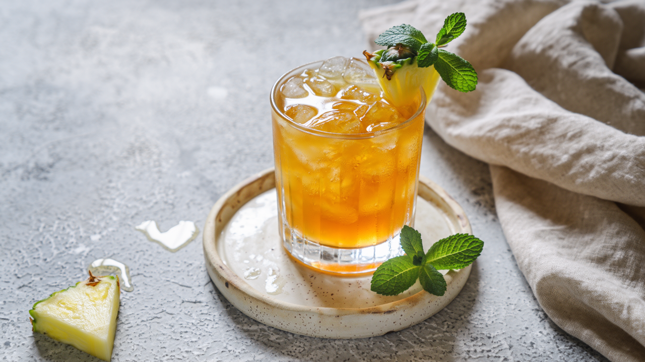 Ultimate Pineapple-Coconut Iced Tea Recipe – Refresh Your Summer!